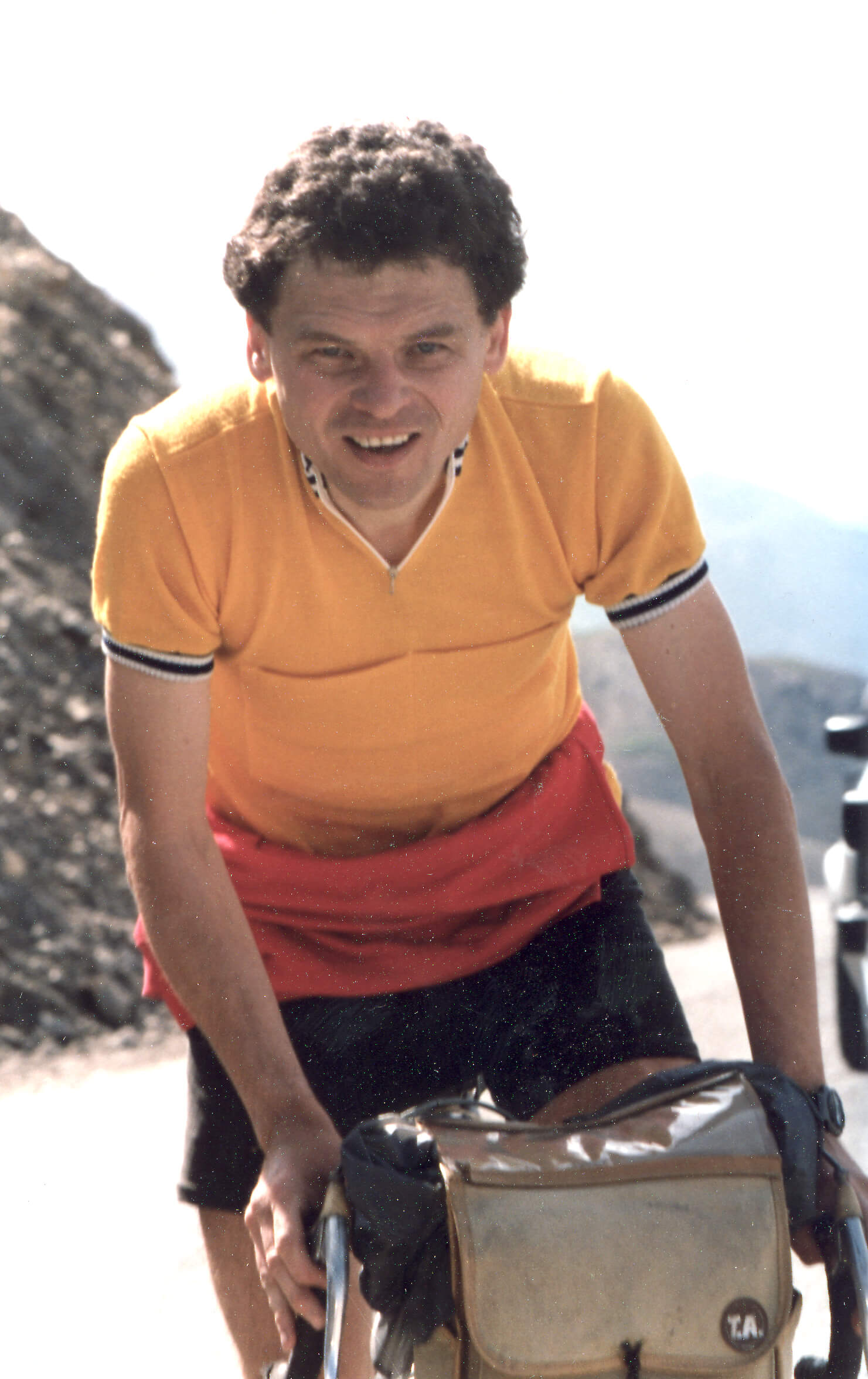 Interview de Jacques-Marie Bardintzeff, Volcanologue | 80 Jours Voyages